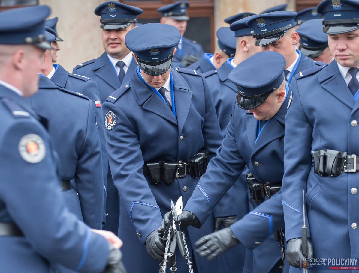 Kompania Reprezentacyjna Policji - tradycja i codzienność - Aktualności ...